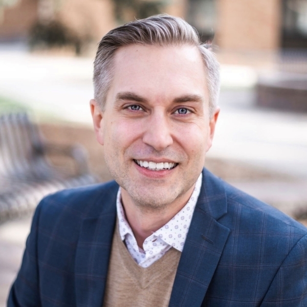 About Us | , Grand Forks ND | Wells Fargo Advisors